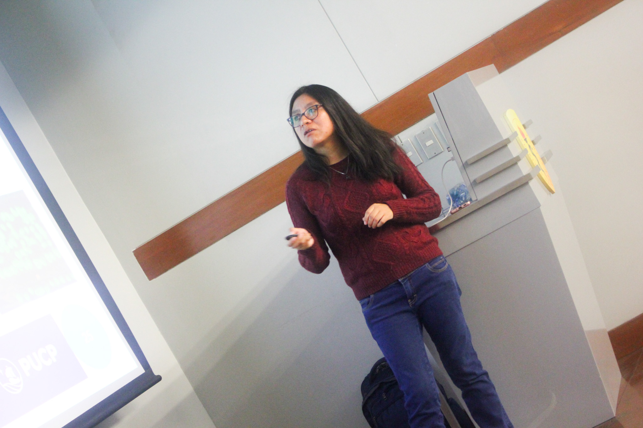 Se realizó la ponencia “Transformadas Wavelets y sus aplicaciones ...